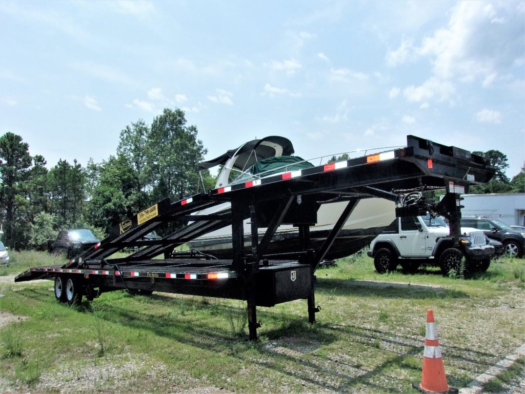 2022 Kaufman 4-Car Hauler - Maltz Auctions
